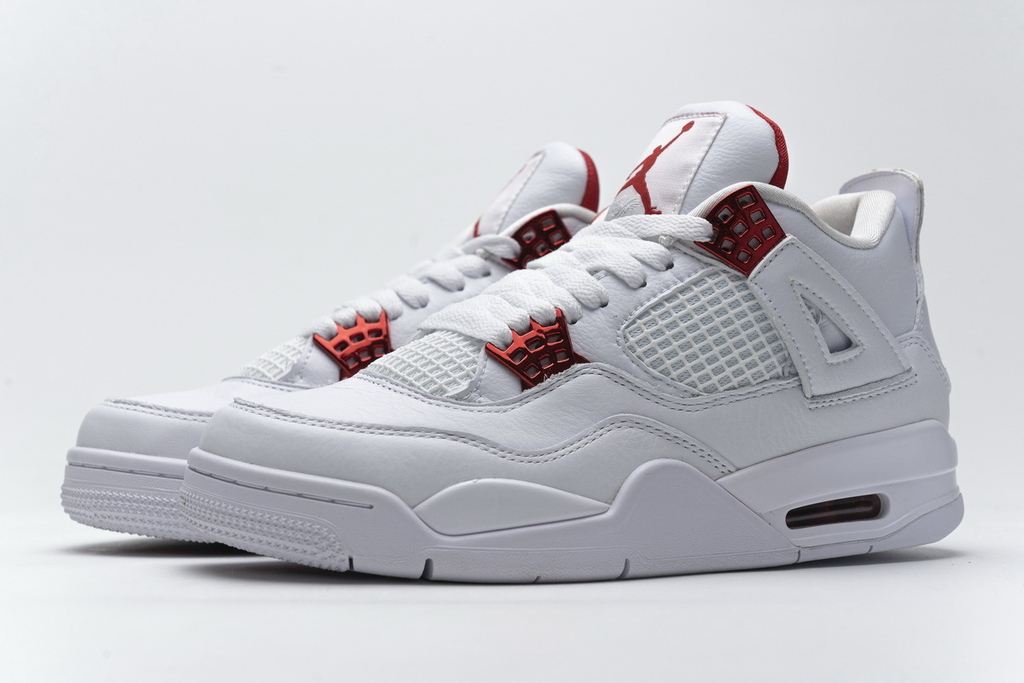 Air Jordan 4