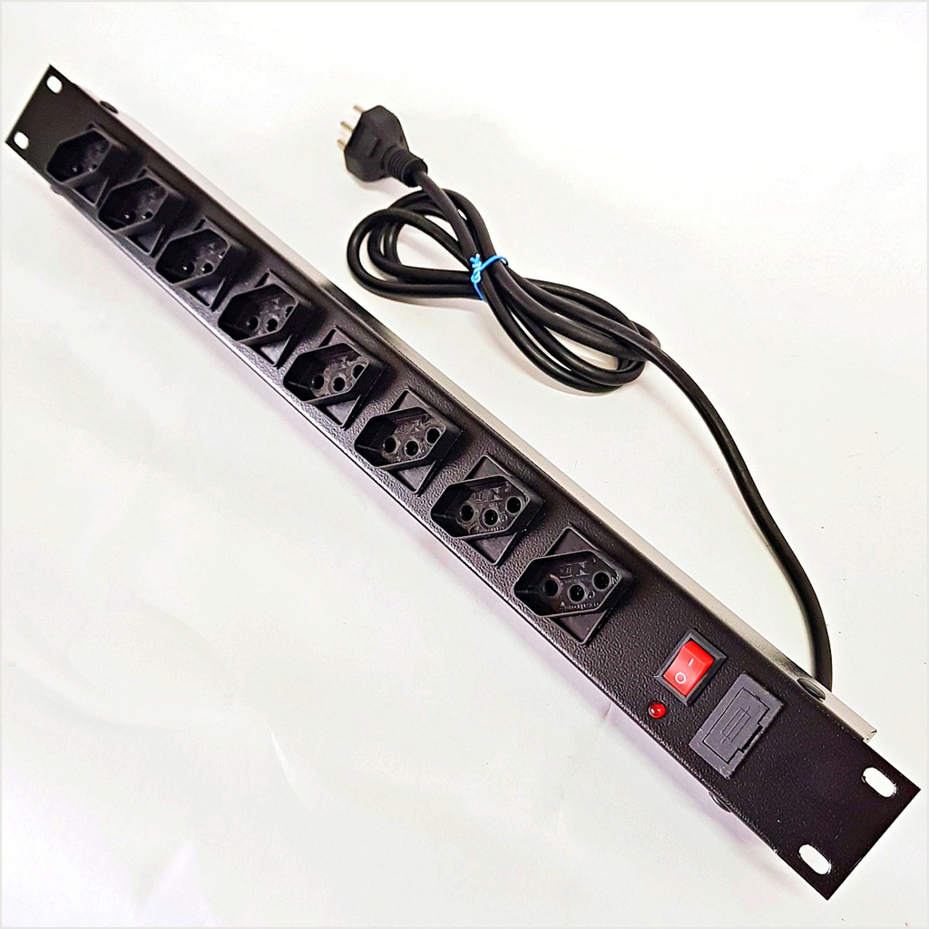 Régua de Tomadas Rack 19" 8 Tomadas 10A com Chave, Fusível e LED