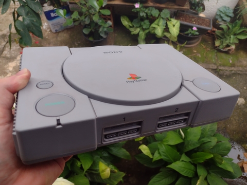 Playstation 1 Ps1 Fat Console Sony Original 2 controles Originais + Re
