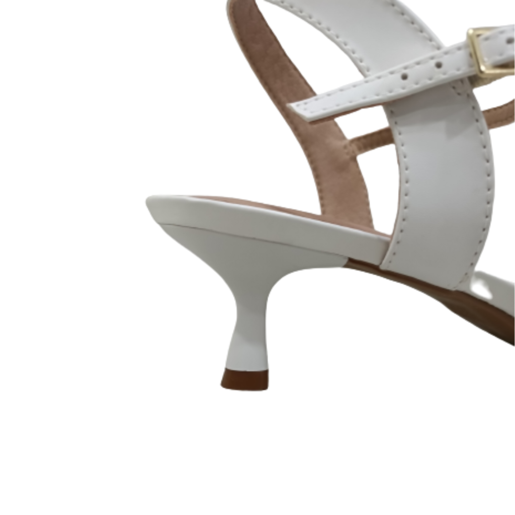 Calçados femininos em numeração grande