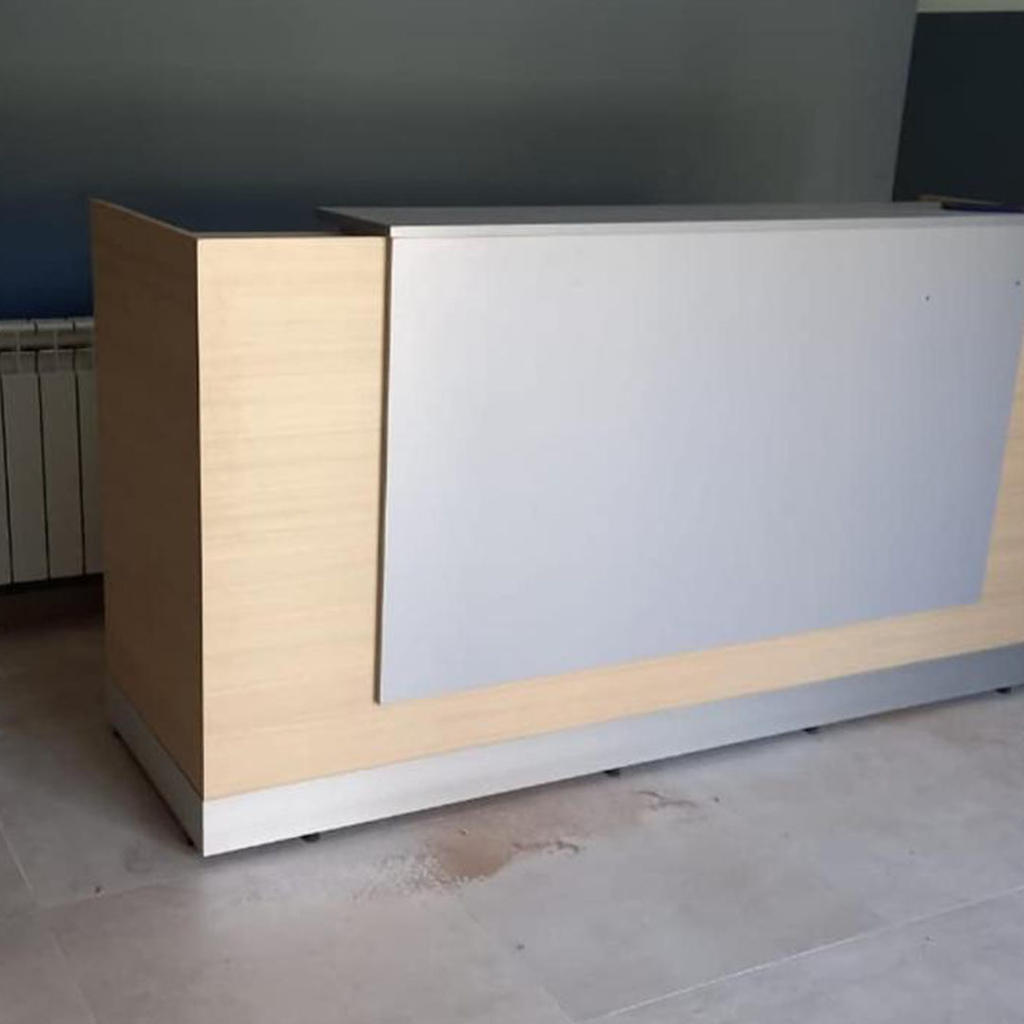 Mostrador con placa - Diacorb oficinas y deco