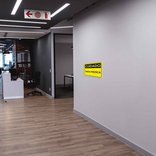 Placa de Sinalização Cuidado Tinta Fresca em Pvc Placa de Sinalização Cuidado Tinta Fresca em Pvc
