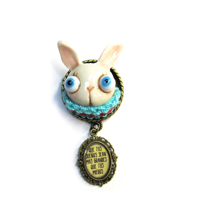 Pin conejo rabioso - Comprar en Postdata