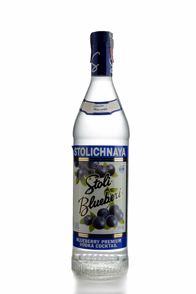 Vodka Stolichnaya Blueberry 1L - Comprar em Super Adega