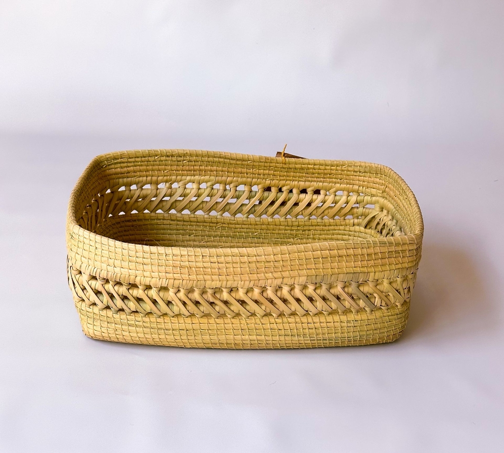 Panera rectangular grande de carandillo