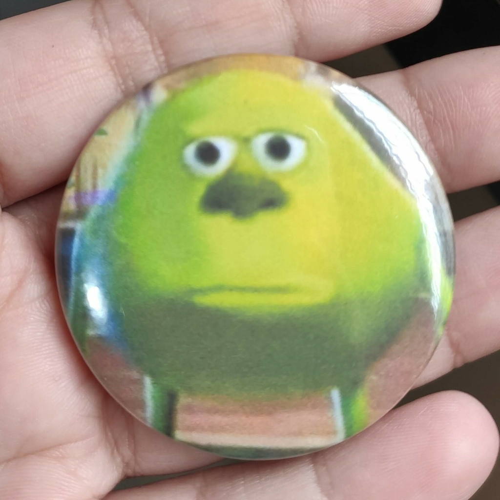 Botton/Broche Mike Wazowski Meme (Monstros SA)