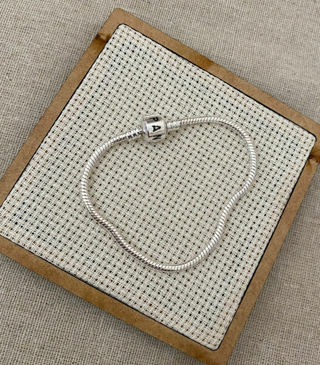 Pandora - fecho - Comprar em Bruna Xavier Store