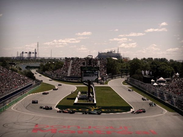 Escultura de Parede Autódromo Montreal (Gilles Villeneuve) - Interlak