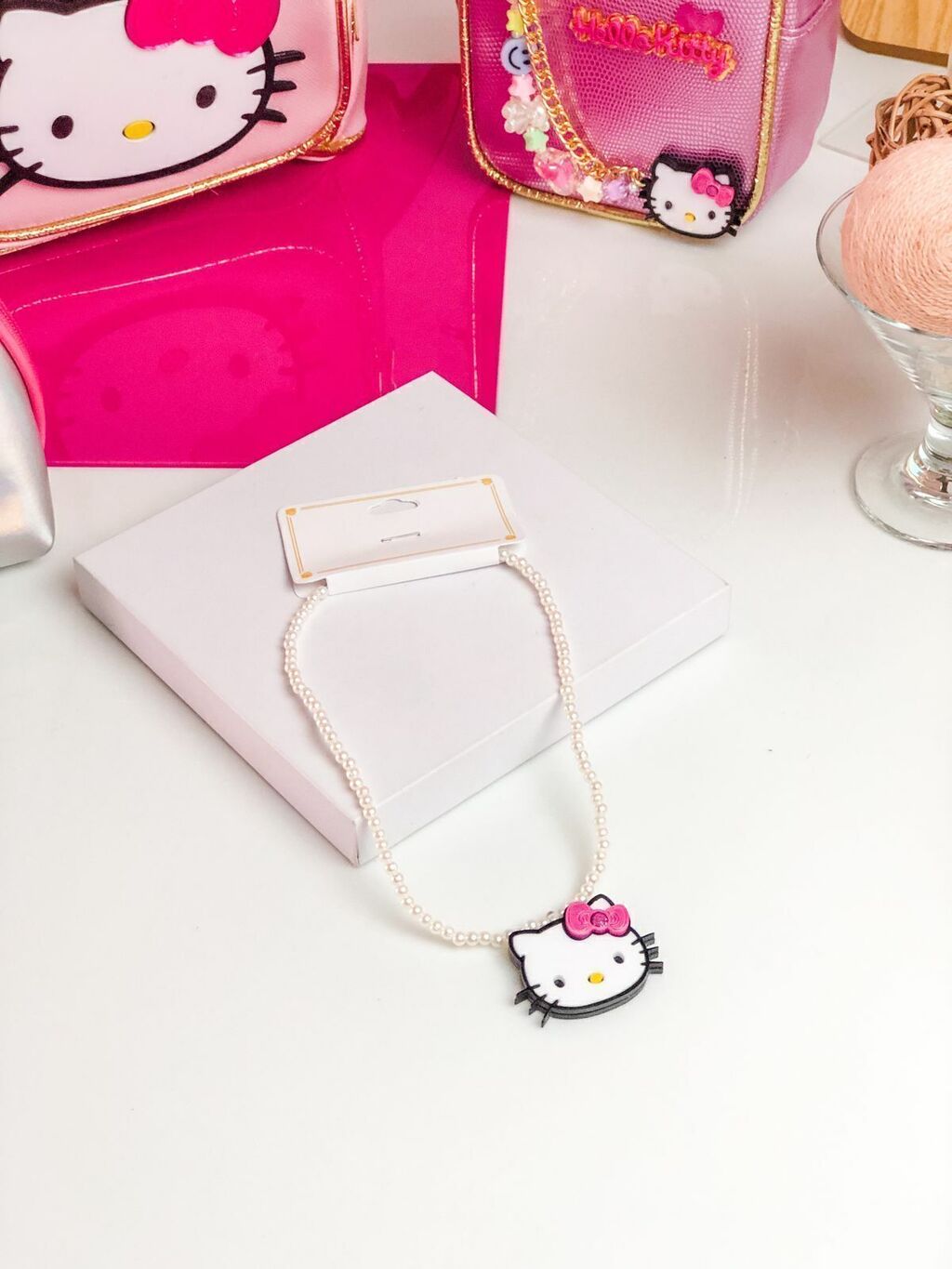 Colar Hello Kitty - Comprar em Bella Kids Moda Infantil