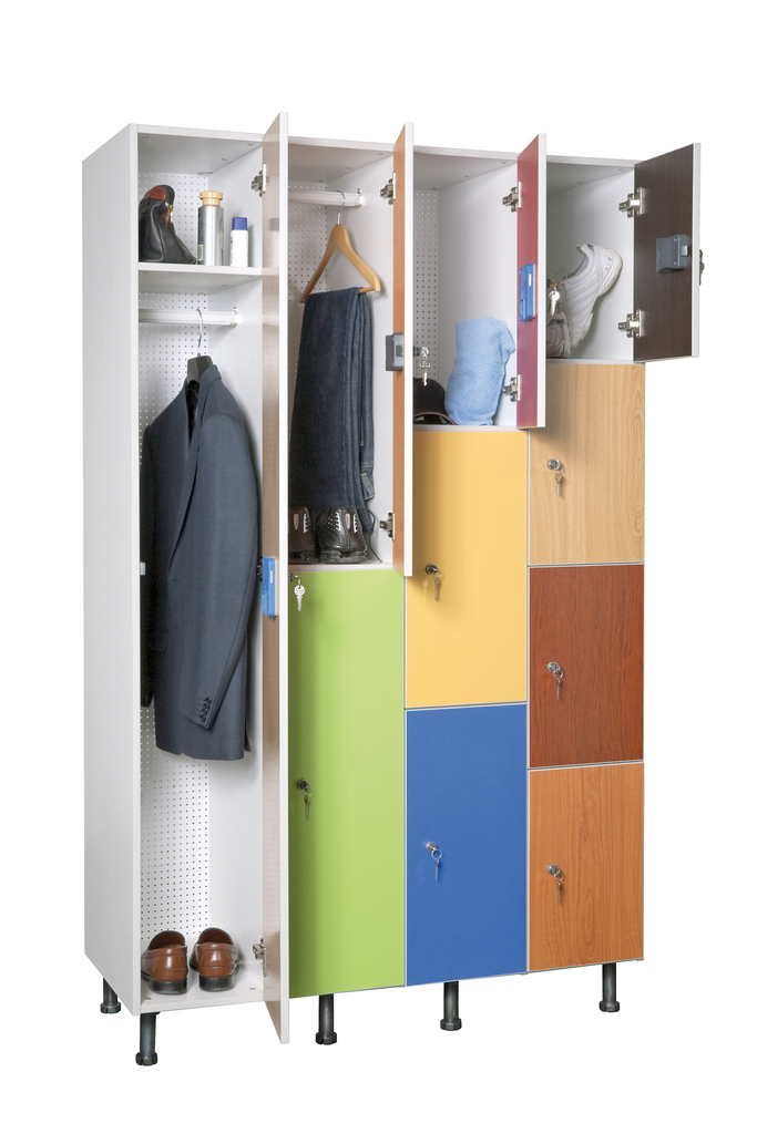 8230 LOCKERS EN MELAMINA 18MM - AJ EQUIPAMIENTOS SRL