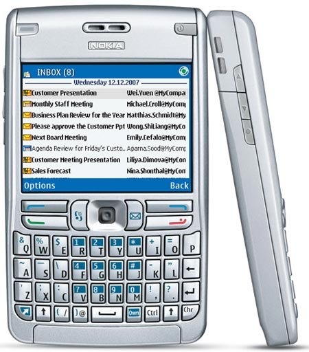 CELULAR NOKIA E62, Teclado QWERTY, GSM 850 / GSM 900 / GSM 1800 / GSM 1900