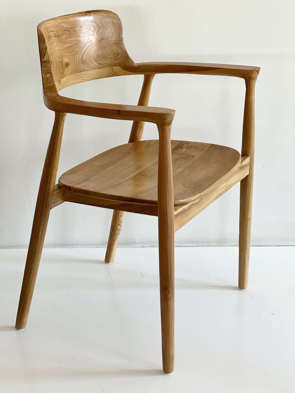 Sillón Kohsamui Madera Teka - MLIA26 - TRIBECA