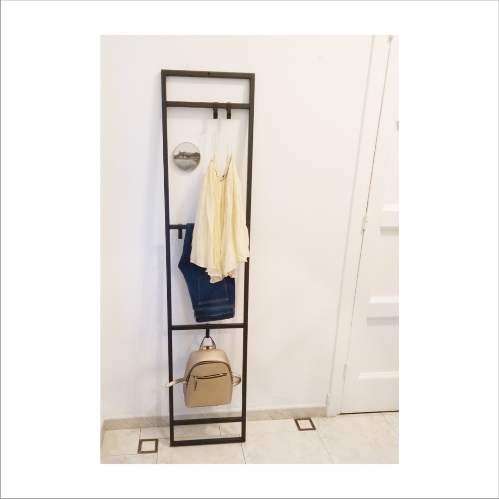 Perchero de pie marco de hierro fino - Veilot