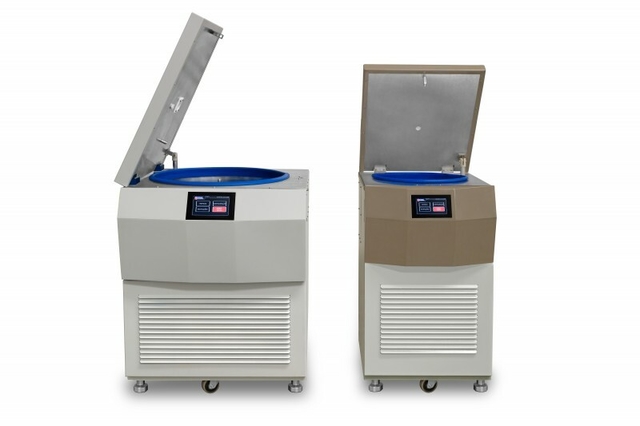 Centrífuga Refrigerada de Piso - CR4; CR6; CR12 - Inbras