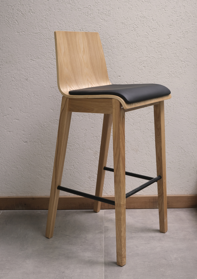 Banqueta madera clara 65cm - Comprar en Incanto