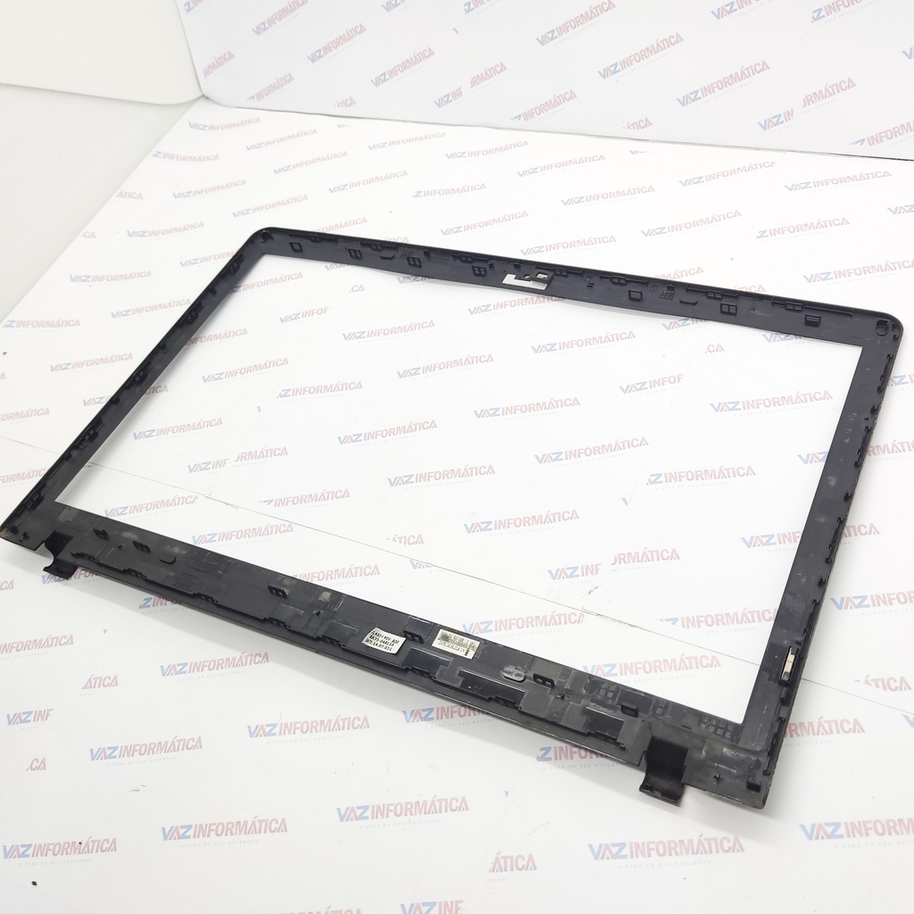 Moldura da Tela Samsung NP270E5G NP270E5J BA75-04813A