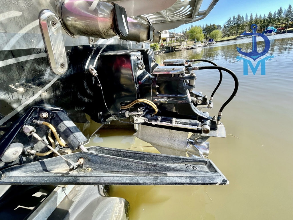 Cigarette Gladiator 36 Mercury Racing 600 SCi 600 HP pata racing BO