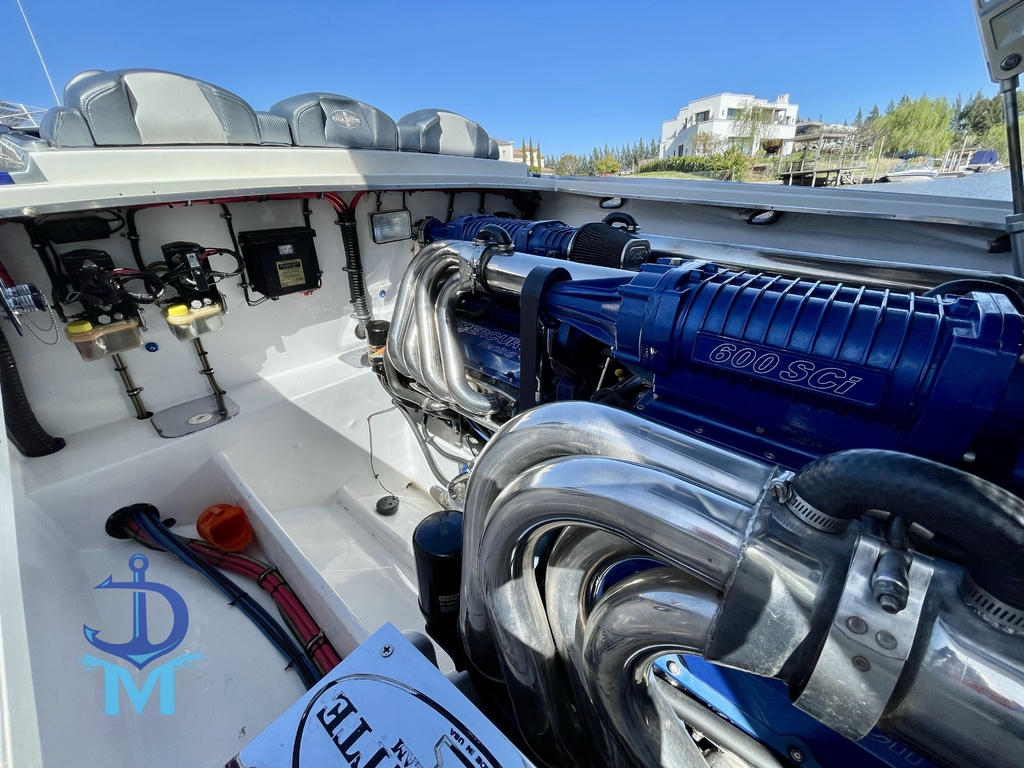 Cigarette Gladiator 36 Mercury Racing 600 SCi 600 HP pata racing BO