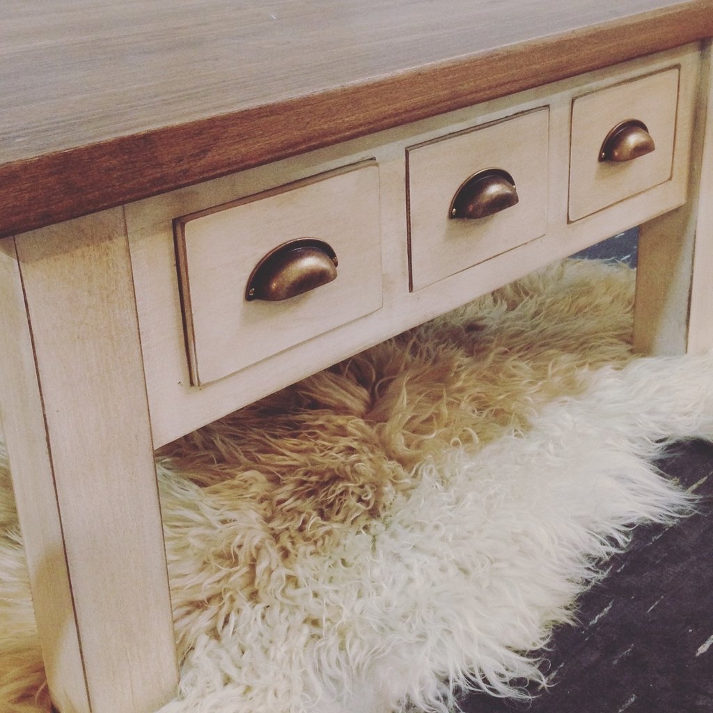 Comprar Mesas Ratonas en Muebles Oranias