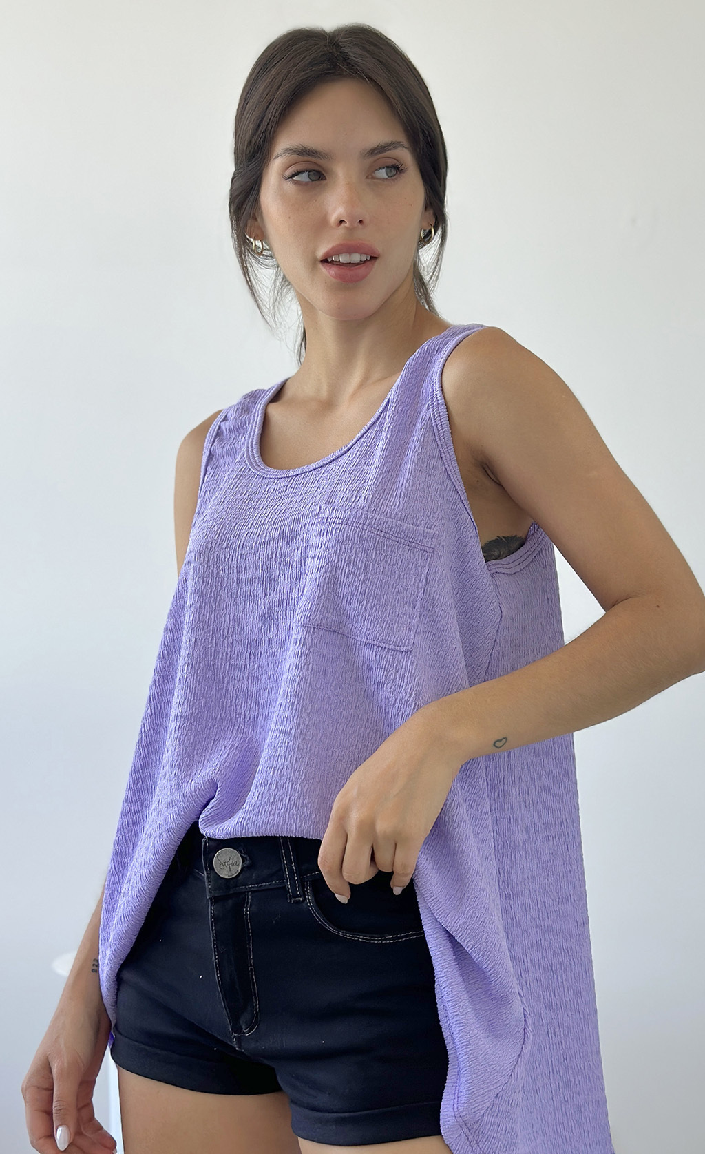 Comprá online productos en NANAKU indumentaria