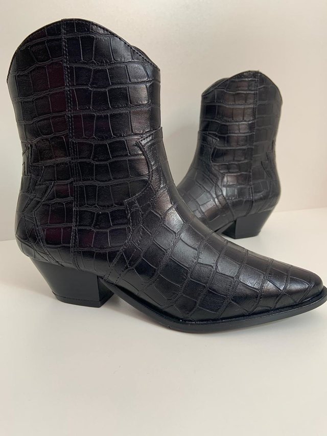 Bota Western - SARA 353 - Insanas e Santas Shoes