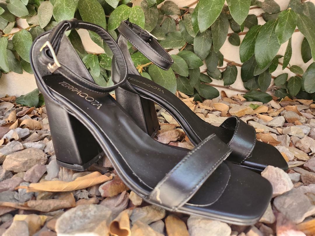 SANDALIAS PRAGA 1 - Comprar en Lisa Shoes