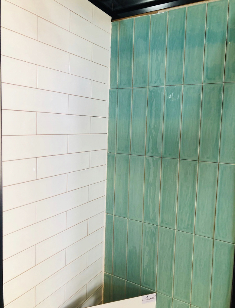 Azulejo Acuarela Iceland 7,7 X 30,5 Blanco Brillante Caja 1.17m2